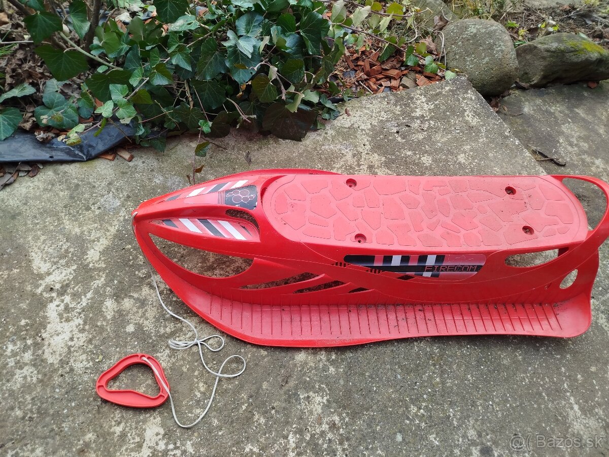 Darujem za simb.cenu sánky - Prešov | Bazoš.sk