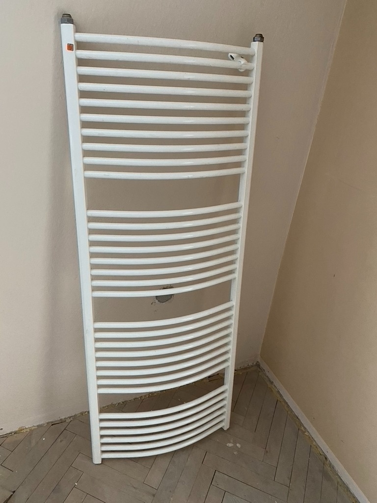Použivaný kupelnovy radiator - Žilina | Bazoš.sk