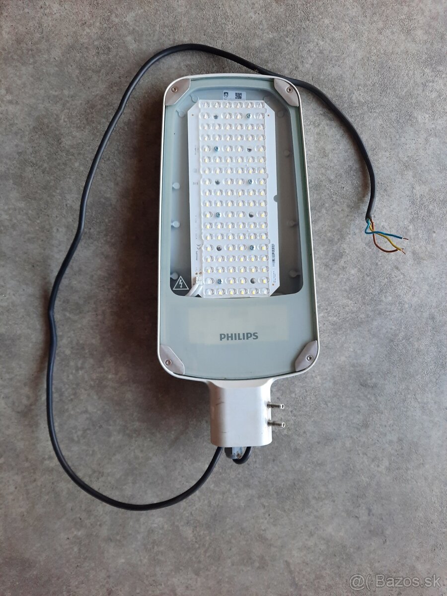 Philips - LED Pouličná lampa CORELINE MALAGA - Martin | Bazoš.sk