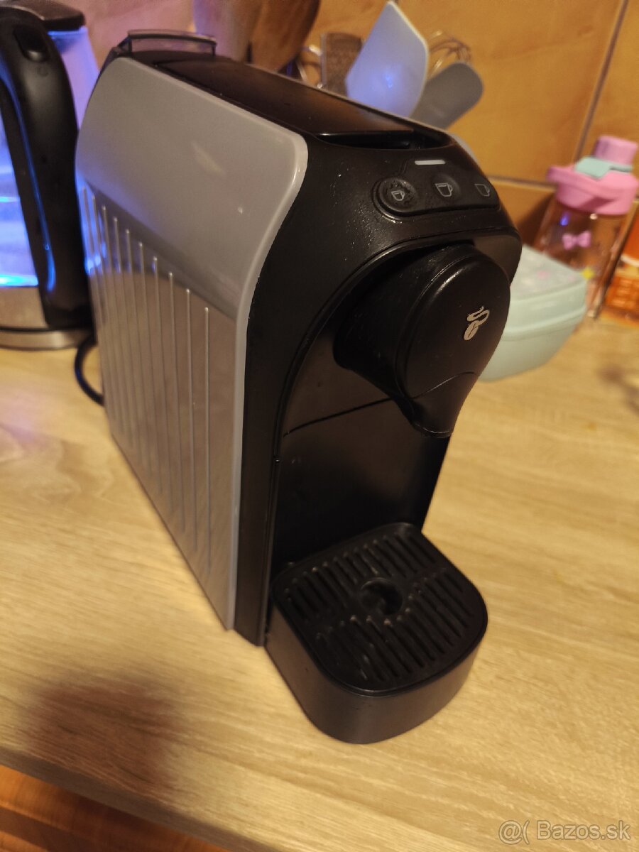 Kávovar Tchibo na kapsuly - Prievidza | Bazoš.sk