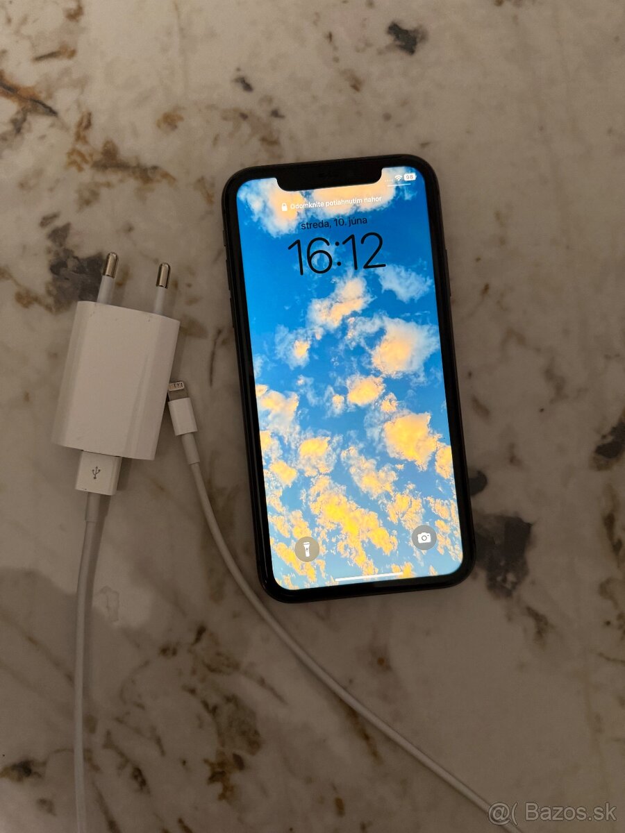 Predám Iphone 11 64 GB - Bratislava | Bazoš.sk
