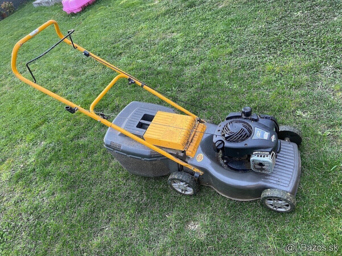 Kosacka benzinova Stiga s motorom Briggs and Stratton 450 - Košice ...