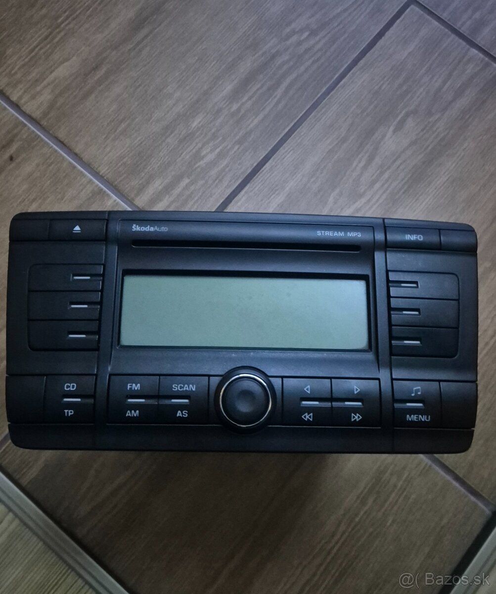 Rádio škoda octavia 2 - Košice | Bazoš.sk