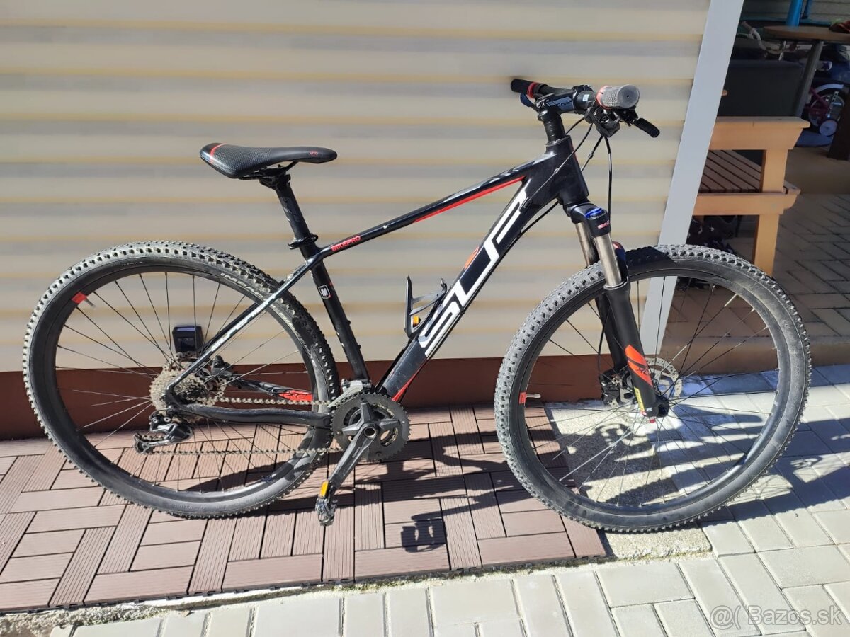 Predám superior XC 879 - Banská Bystrica | Bazoš.sk