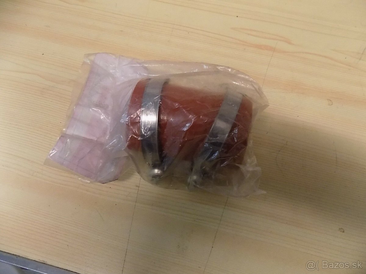 Land Rover Discovery 4, RRS RR, 3.0 TDV6 - hadice sání - Česká ...