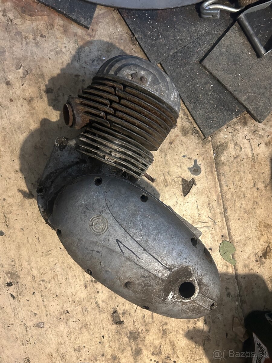 Čz 175 -450 motor - Námestovo | Bazoš.sk