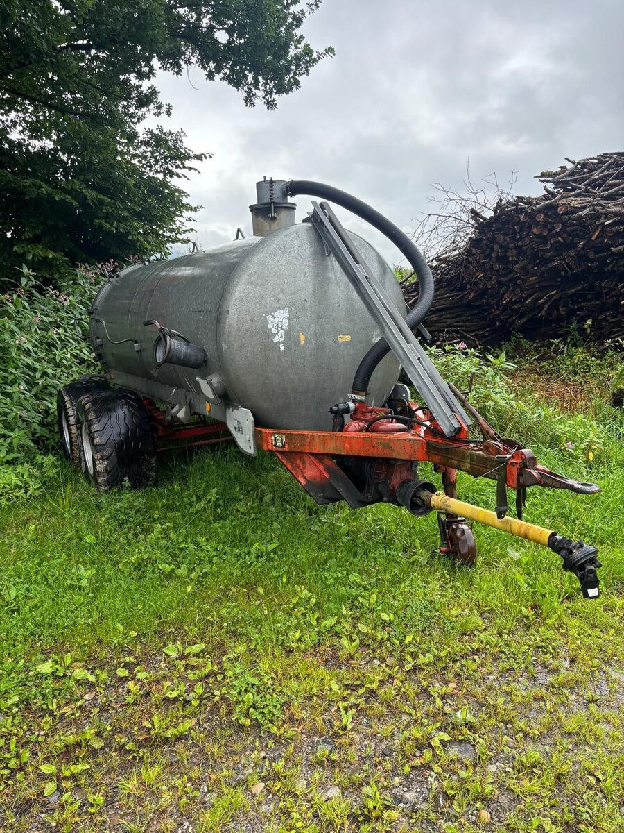 Cisterna 6000l - Snina | Bazoš.sk