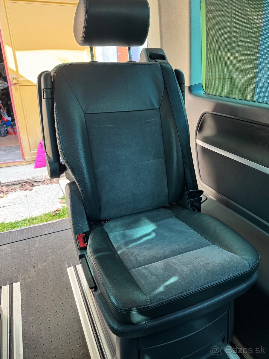 Vw Multivan t5 09-15 - Prievidza | Bazoš.sk