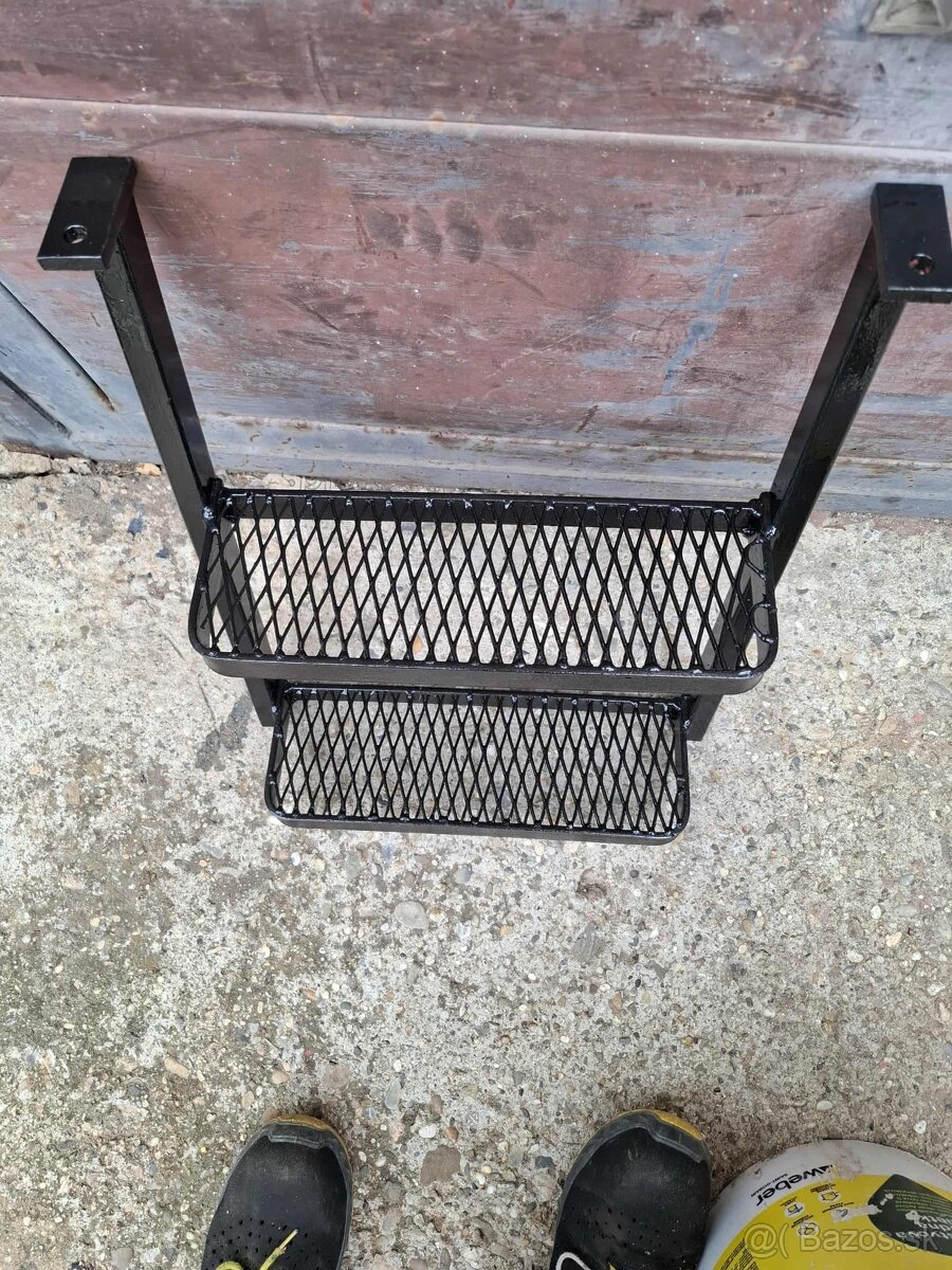 Predam stupacky schodiky Zetor - Nitra | Bazoš.sk