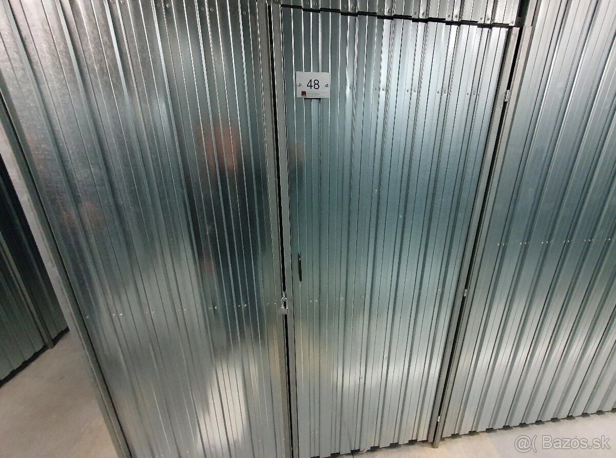 Malý Interný Sklad T48 (7 m²) na prenájom (Tomášikova 50D) - Bratislava ...