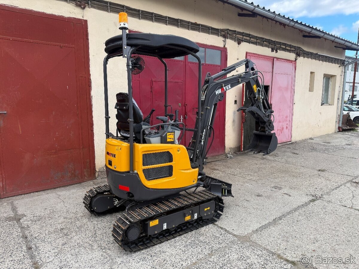 Predám minibager HUAYEE HY20F - Česká republika | Bazoš.sk