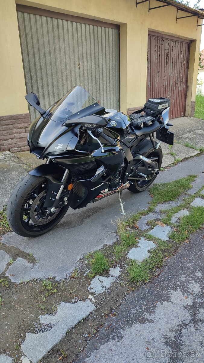 Yamaha R1 - Krupina | Bazoš.sk