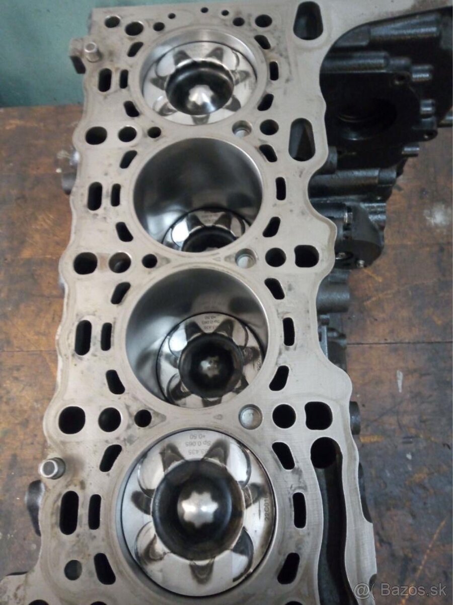 Predám blok motora Mercedes Sprinter - Prievidza | Bazoš.sk