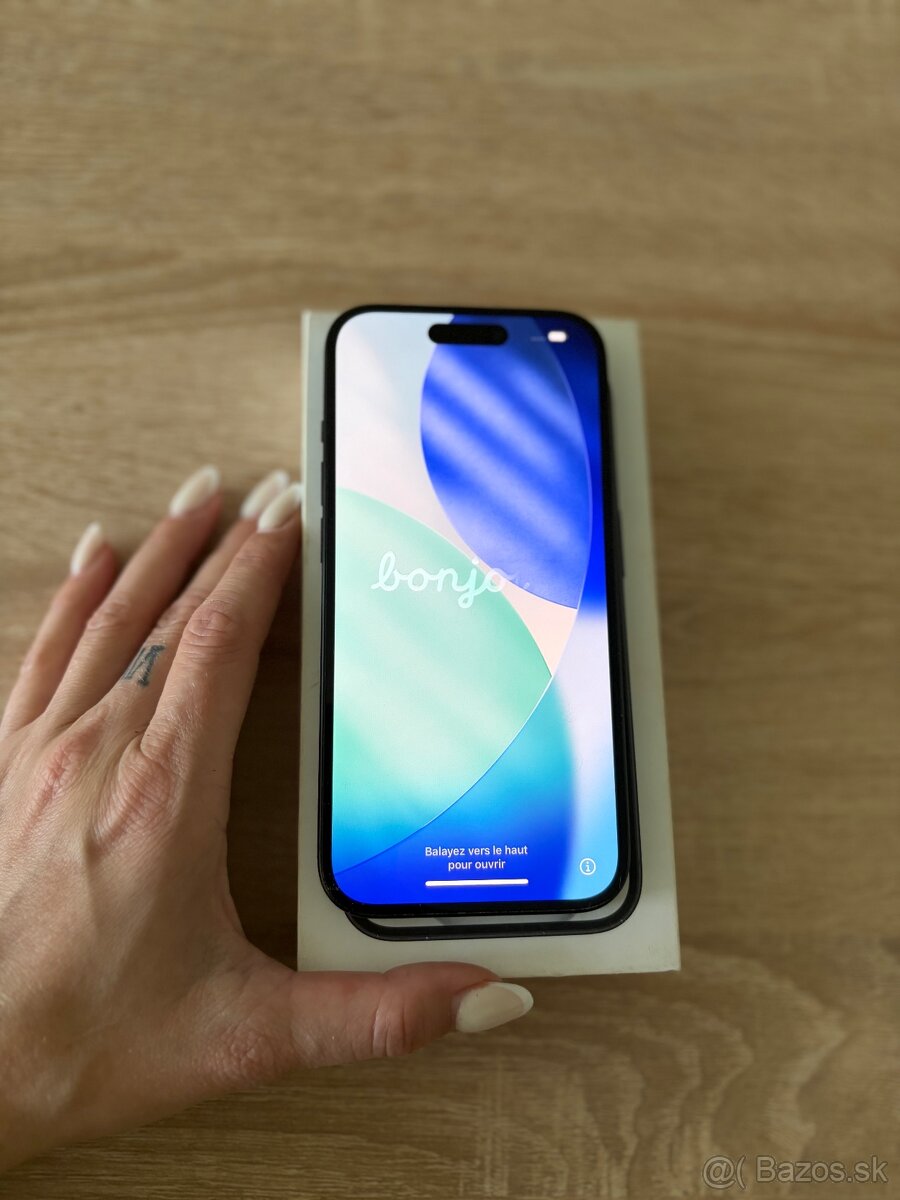 Predám Iphone 15 128GB BLACK v top stave - Šaľa | Bazoš.sk