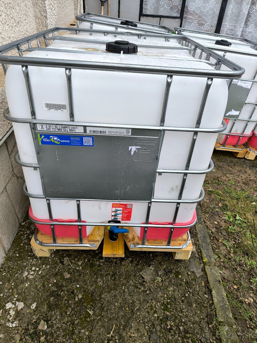 Predam 1000l. IBC kontajner - Prešov | Bazoš.sk