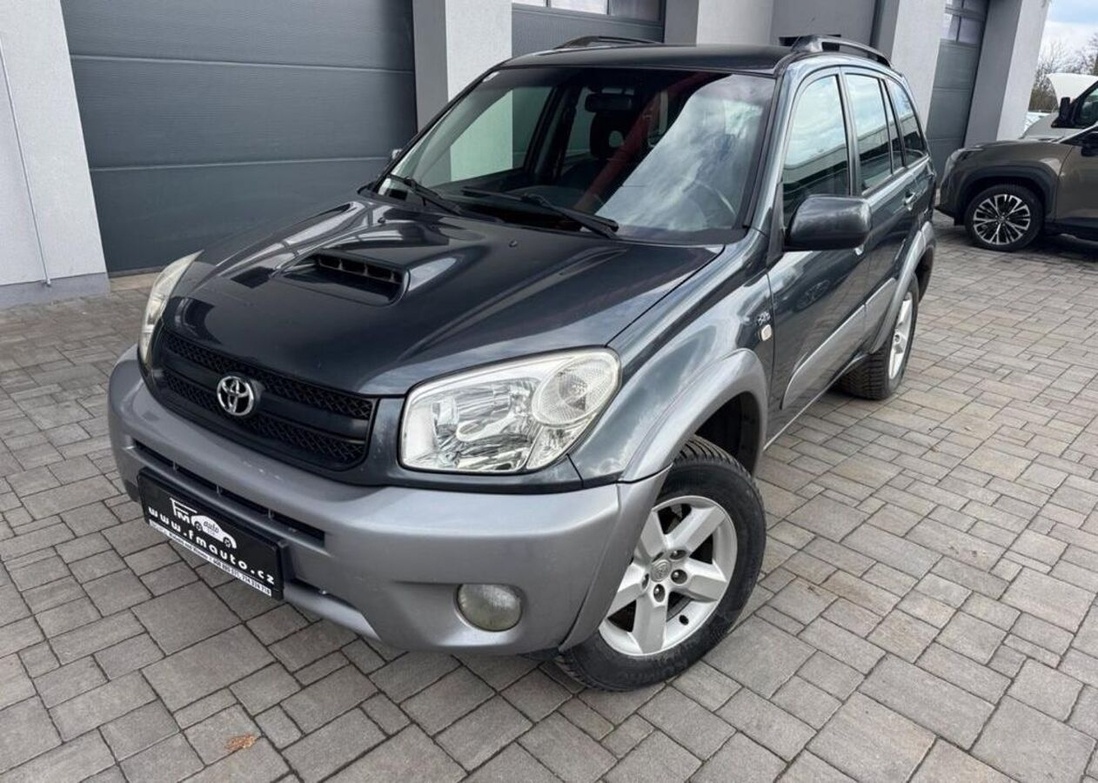 Toyota Rav4 2.0 D-4D 4x4 nafta manuál 85 kw - Česká republika | Bazoš.sk