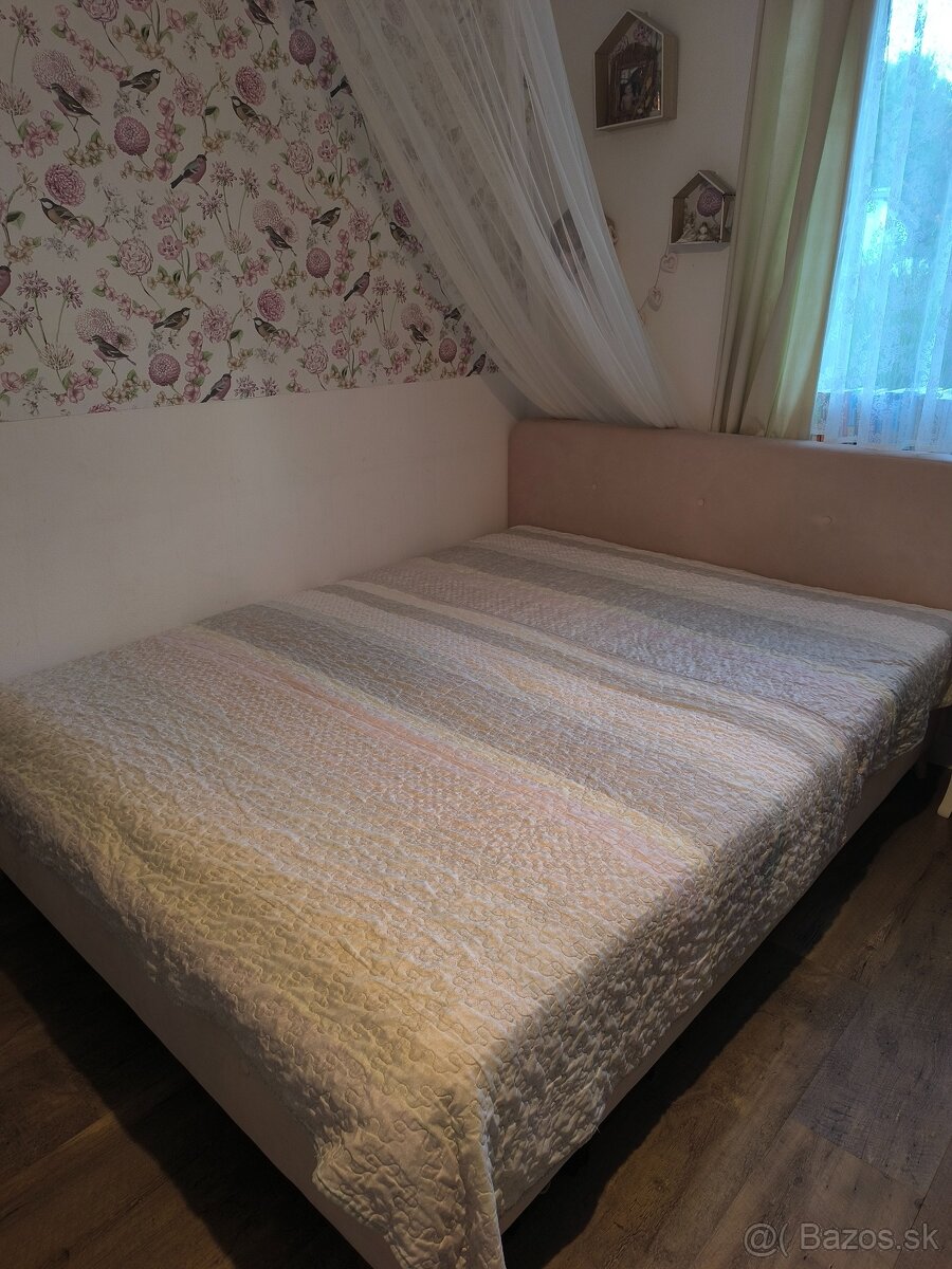 Predám posteľ s matracom - Nitra | Bazoš.sk