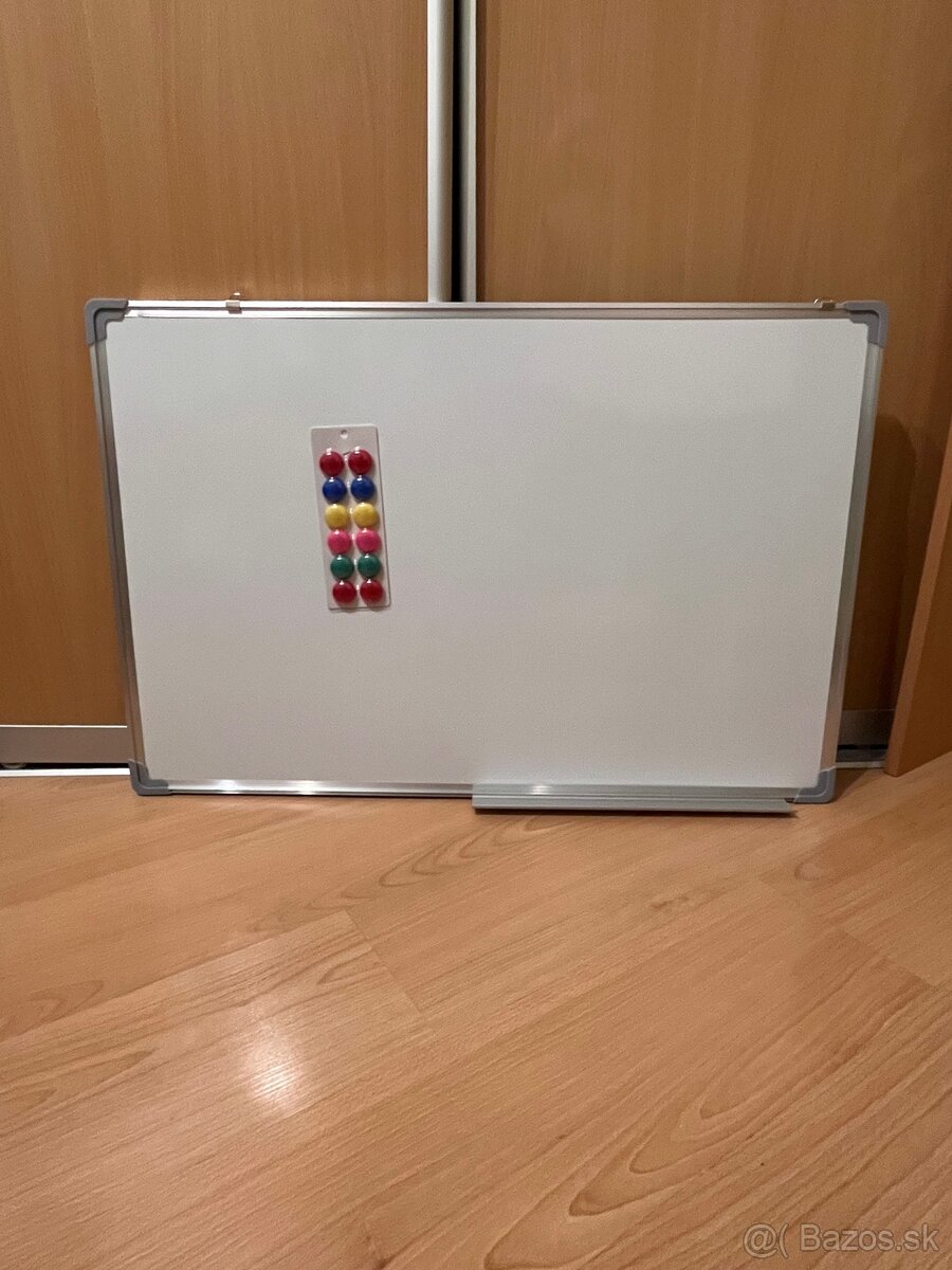 Magneticka tabula / Biela tabula / Skolska tabula - Bratislava | Bazoš.sk