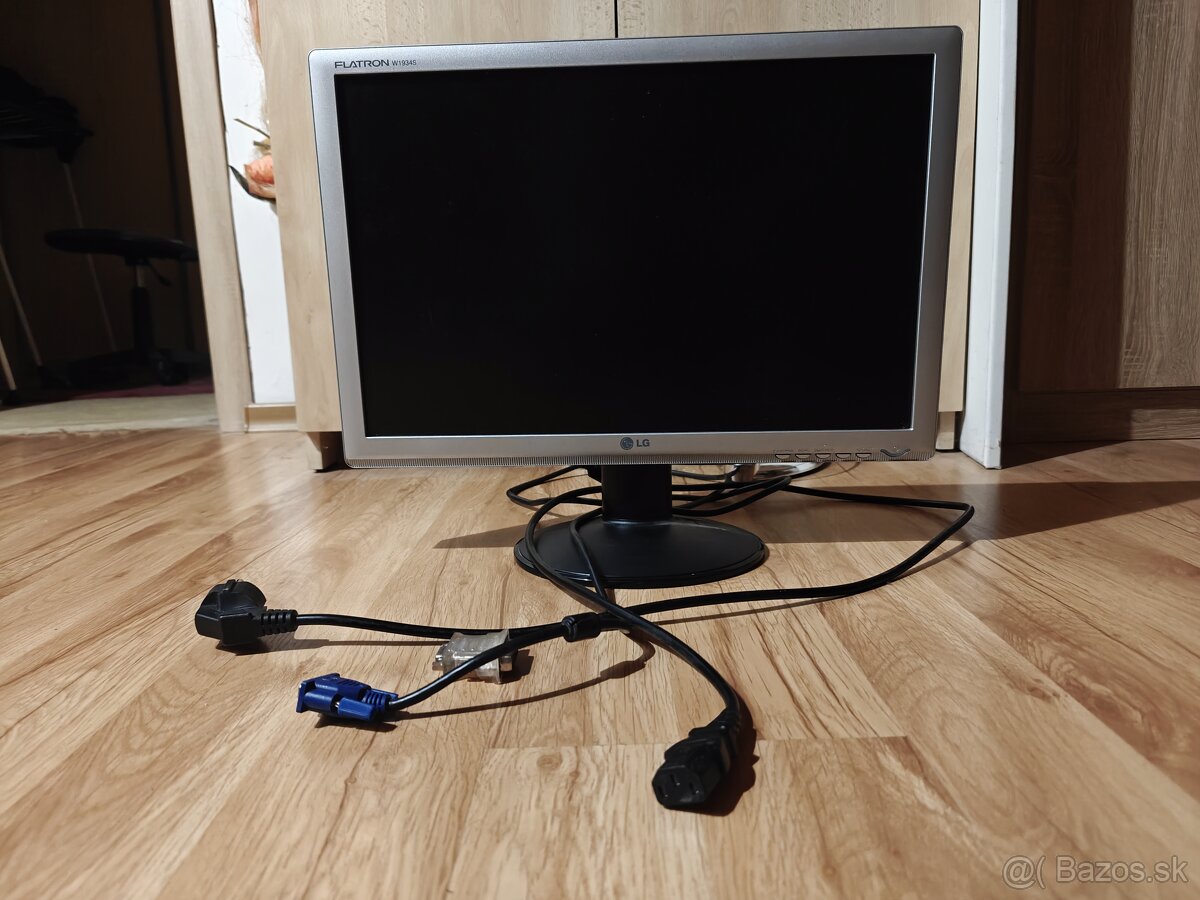 Monitor LG W1934S - Nové Zámky | Bazoš.sk