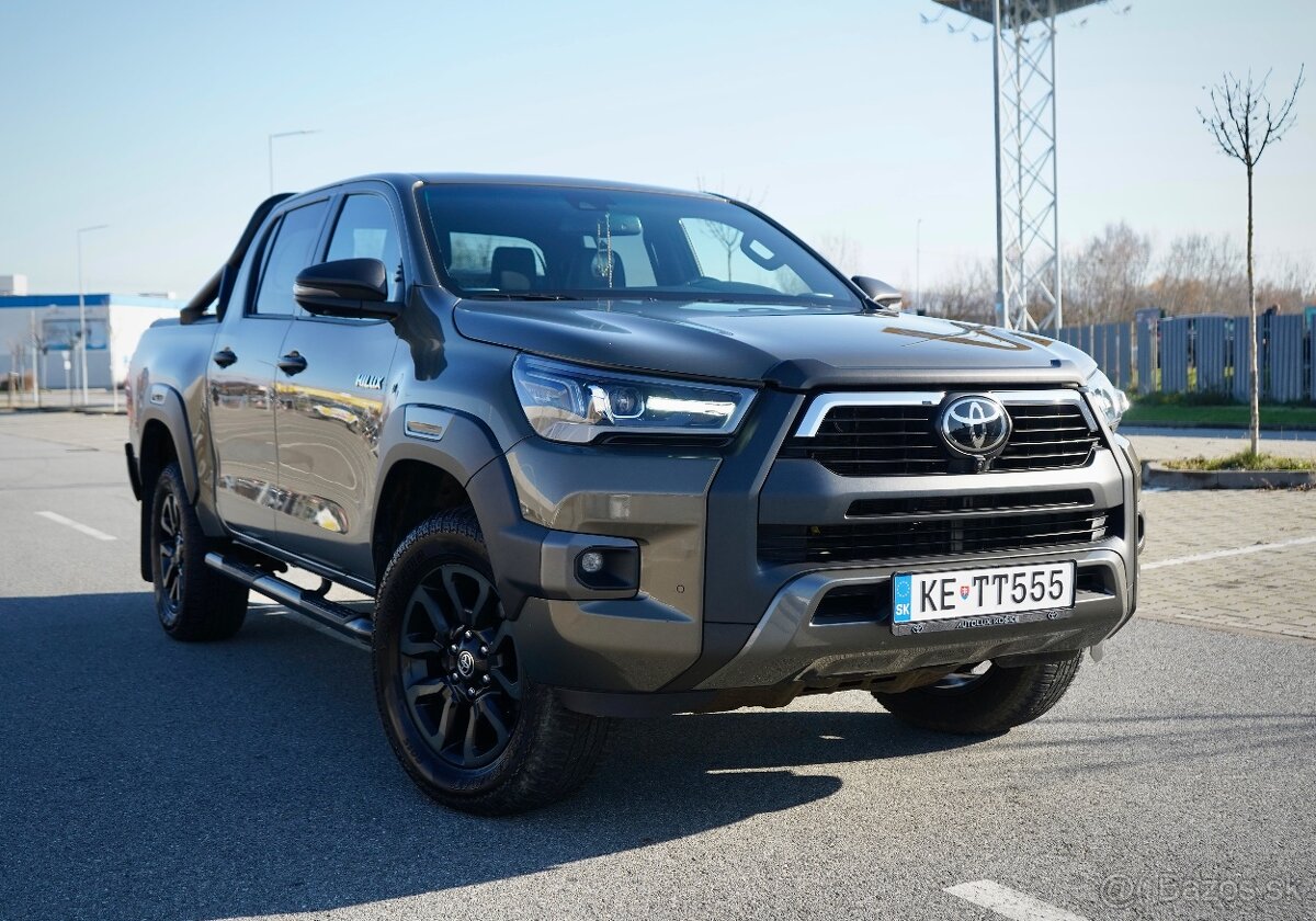 Toyota Hilux – INVINCIBLE - Košice | Bazoš.sk