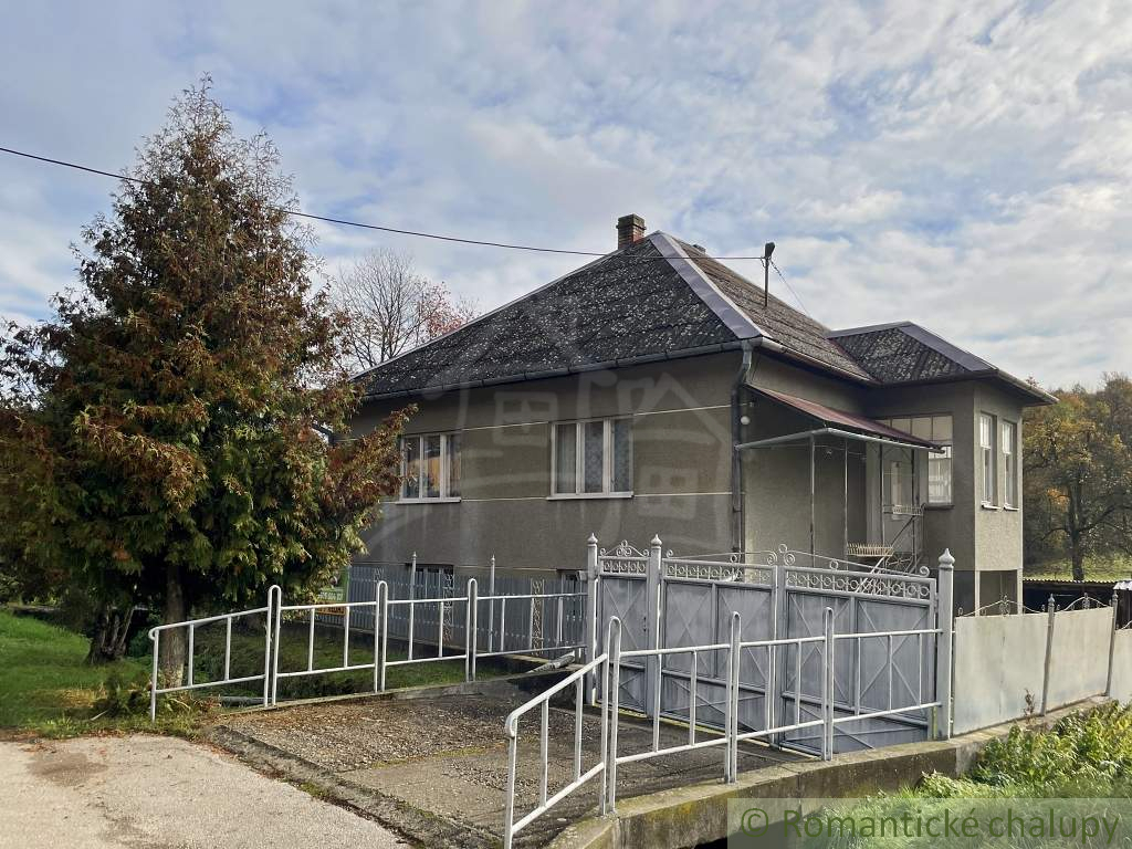 Dom s veľkou záhradou v malej dedinke Ardovo - Rožňava | Bazoš.sk