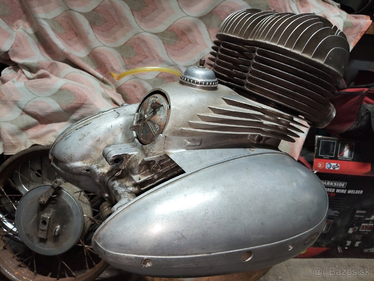 Motor Jawa 350 typ 354 - Žarnovica | Bazoš.sk