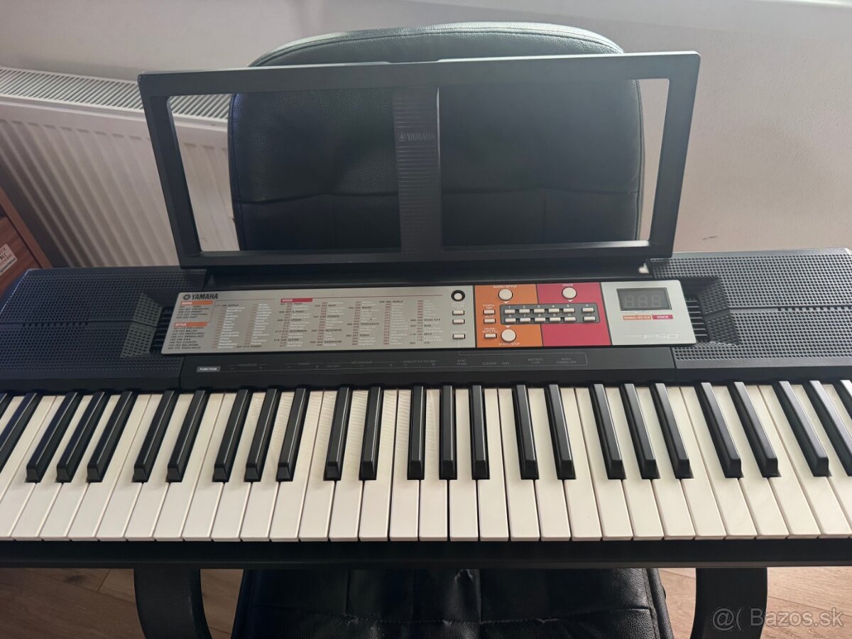 Predám elektrický klavír Yamaha PSR F50 - Košice | Bazoš.sk