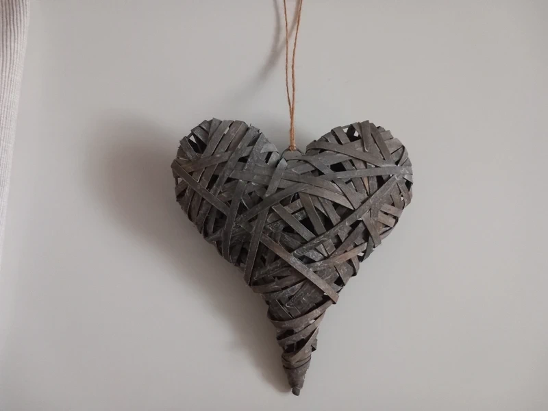 Staršie vypuklé lykové srdce po mamine 25x22x6 cm - Bratislava | Bazoš.sk