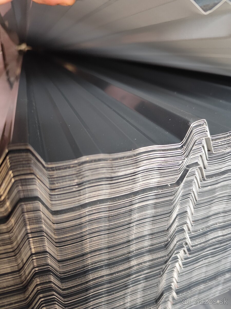 Trapezový plech T12 – 0,25 mm (2 m x 90 cm) – 7,40 € / kus - Zlaté ...