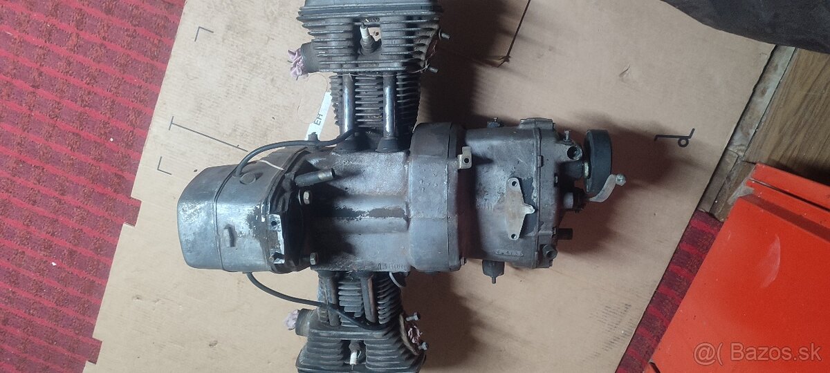 Motor s prevodovkou Dneper 650 - Vranov nad Topľou | Bazoš.sk