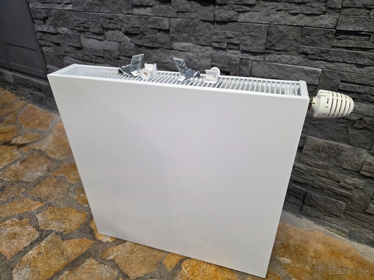 Radiátor 60x60 spodný - Senica | Bazoš.sk