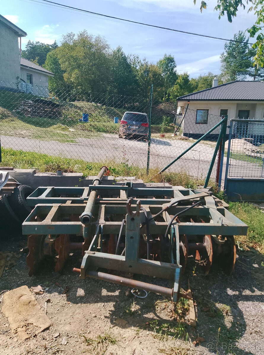 Podmietacé disky nesené záber 2m - Nové Mesto n.Váhom | Bazoš.sk