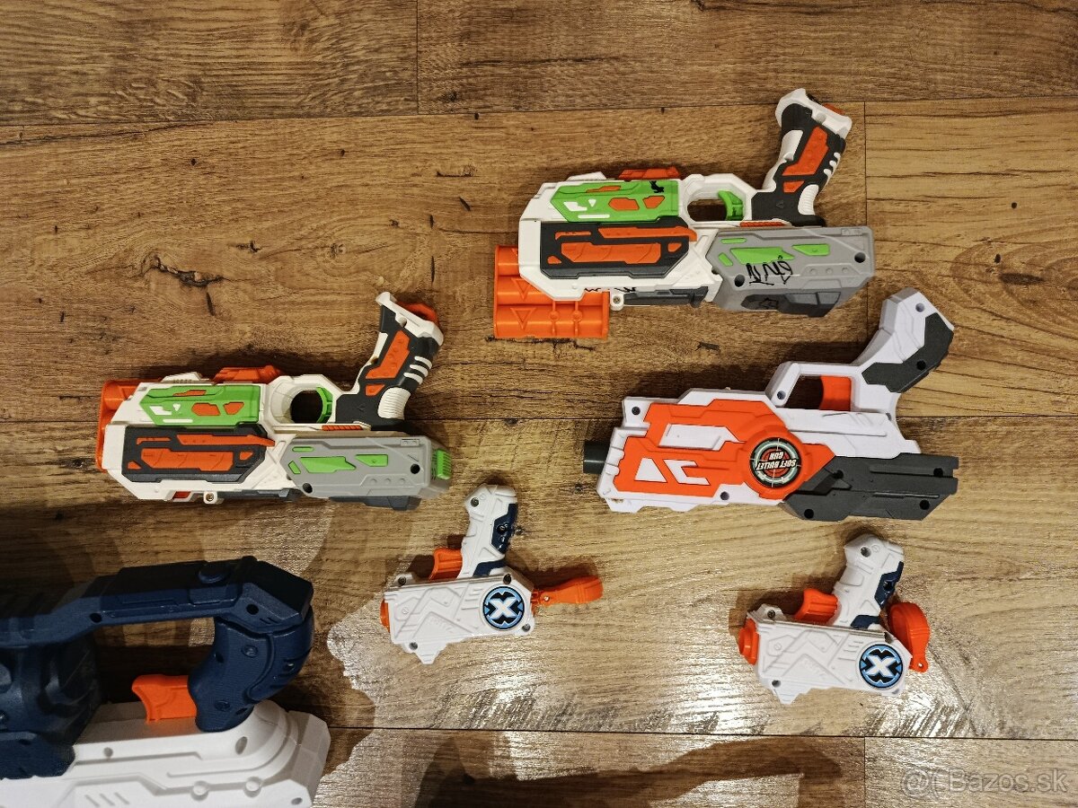 NERF pištole – veľký set, všetko funkčné - Kysucké Nové Mesto | Bazoš.sk