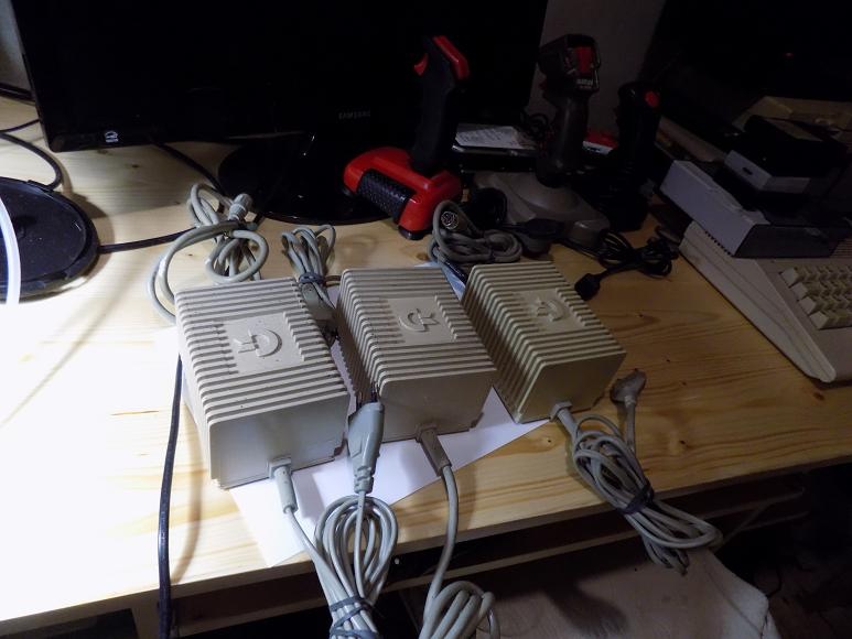 commodore C64 zdroj - Liptovský Mikuláš | Bazoš.sk