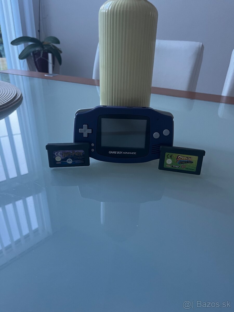 Nintendo Game Boy Advance + 2 hry - Pezinok | Bazoš.sk