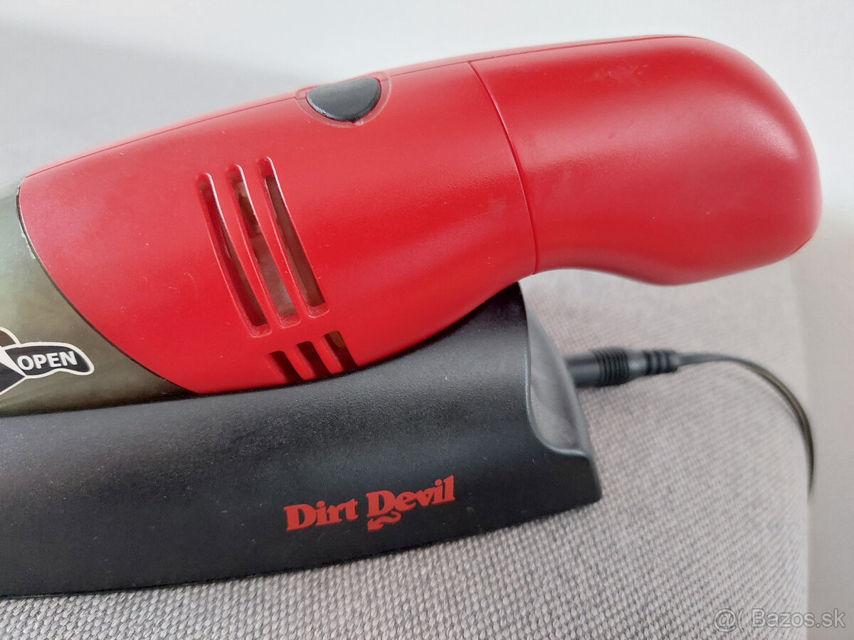 Dirt Devil M069 prenosný mini ručný vysávač - Bratislava | Bazoš.sk
