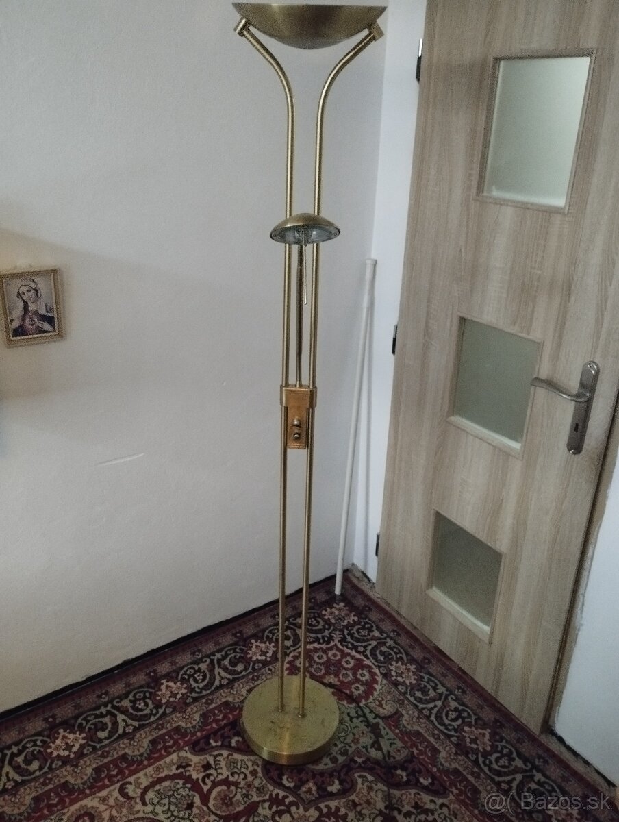 Predám stojatú lampu - Zvolen | Bazoš.sk
