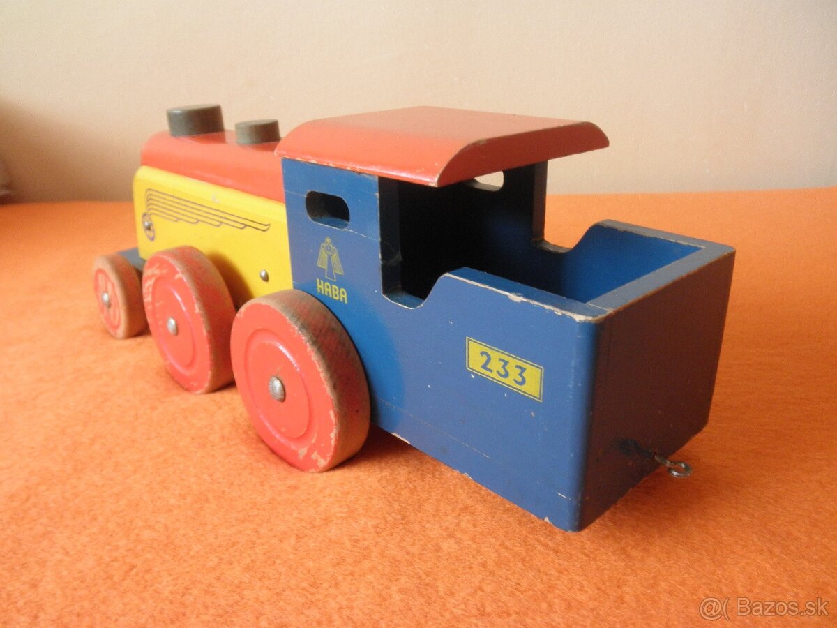 stará drevená hračka - mašinka HABA, 30. - 50. roky - Trnava | Bazoš.sk