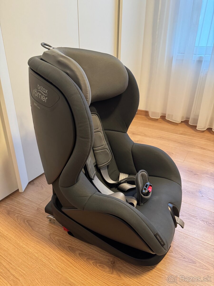 Britax Romer Trifix2 i-size - Bratislava | Bazoš.sk