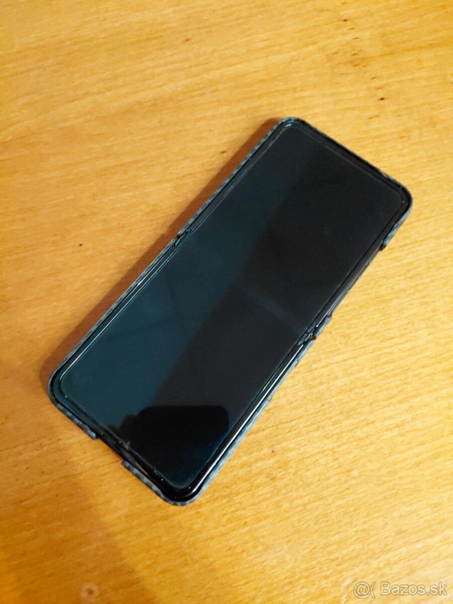 Motorola razr 40 ultra - Prievidza | Bazoš.sk