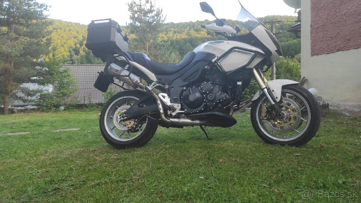 Triumph tiger 1050 - Komárno | Bazoš.sk
