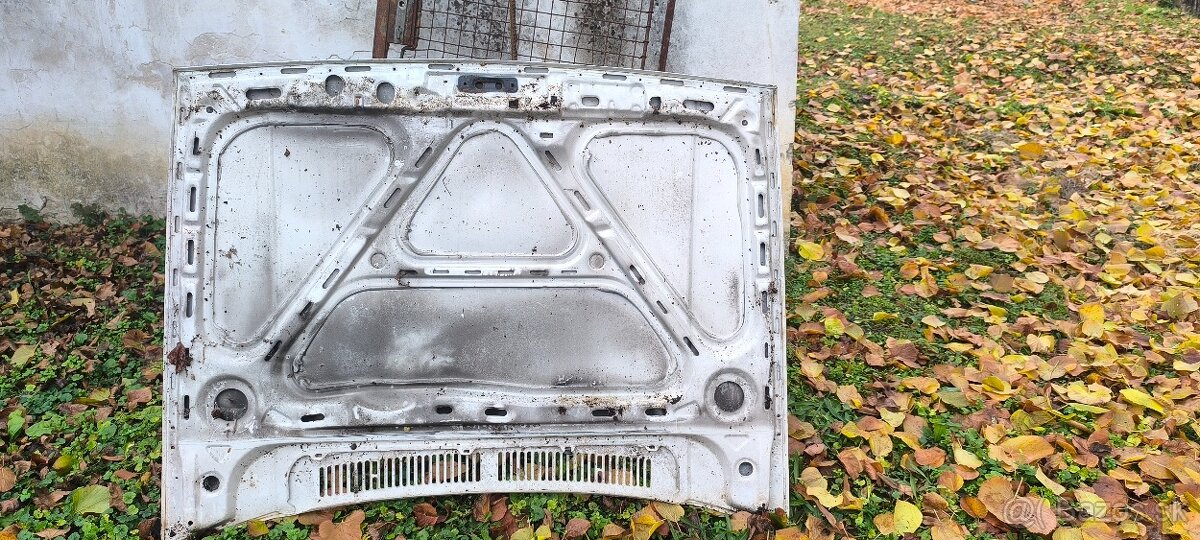 kapota golf mk2 - Trenčín | Bazoš.sk