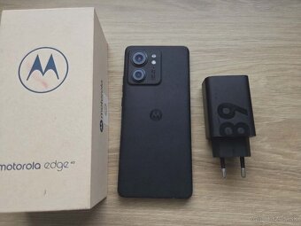 Motorola edge 40 8GB/256GB, black, top, zaruka - Žilina | Bazoš.sk