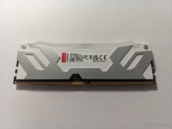 Kingston FURY Renegade White RGB DDR5 16GB 6800MHz CL34 - Košice | Bazoš.sk
