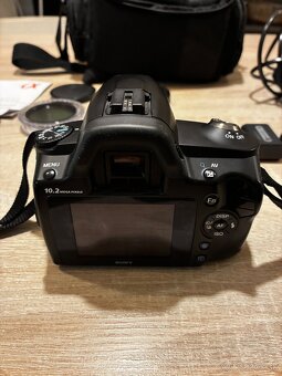 Digitálny zrkadlový fotoaparát Sony Alpha A230 - Piešťany | Bazoš.sk