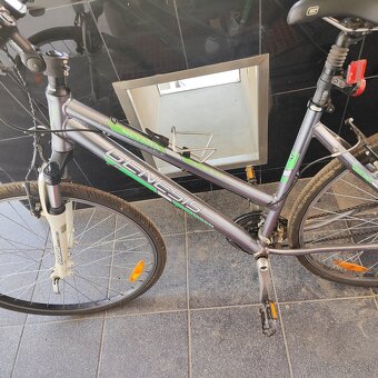 Dámsky bicykel Genesis Cross series - Vranov nad Topľou | Bazoš.sk
