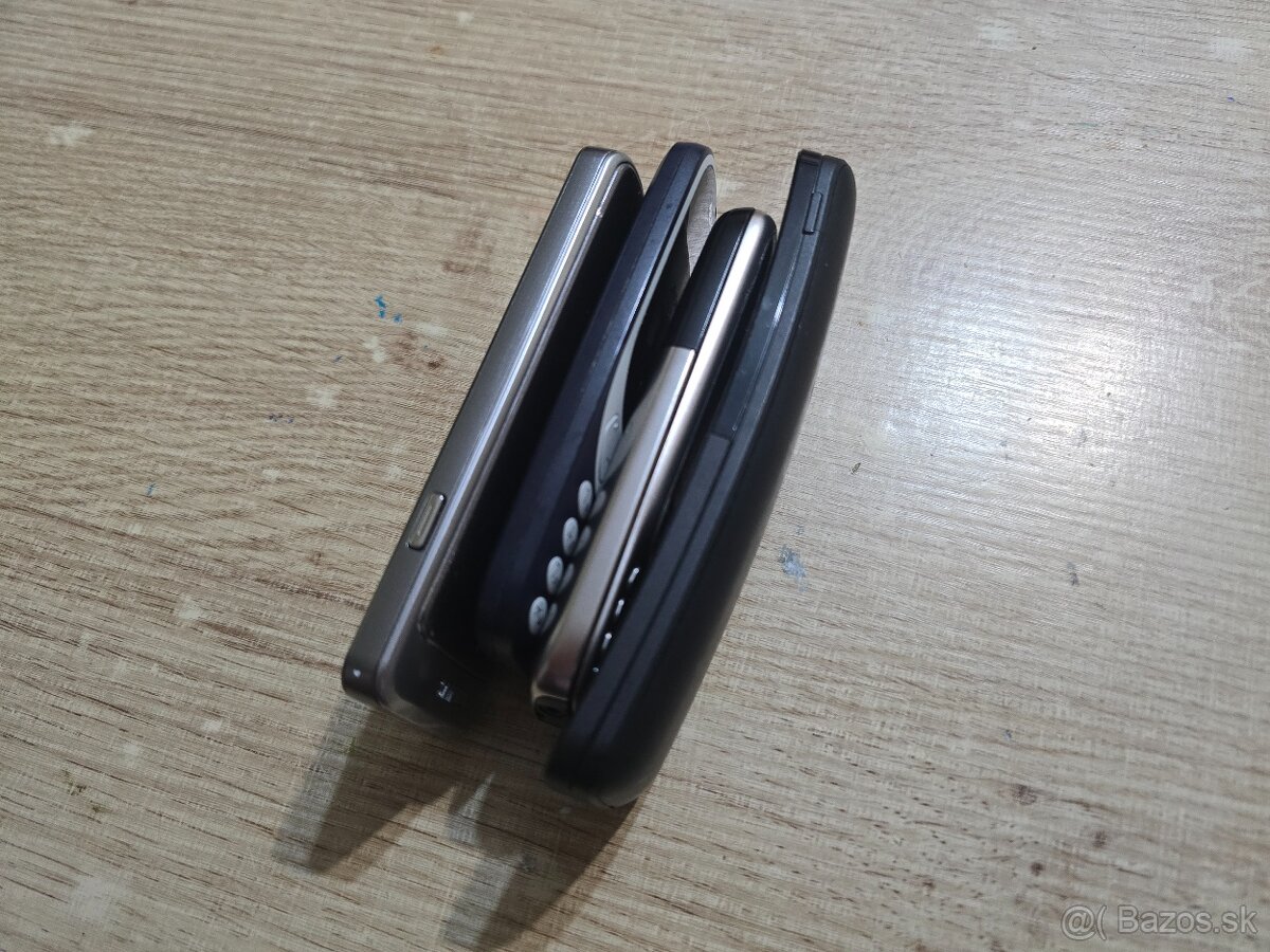 Predam 4 kusy tlacitkovych telefonov v dobrom stave vhodne d ...