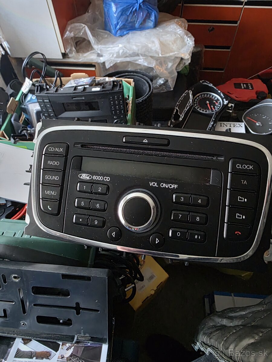 SONY Autorádio - Veľký Krtíš | Bazoš.sk