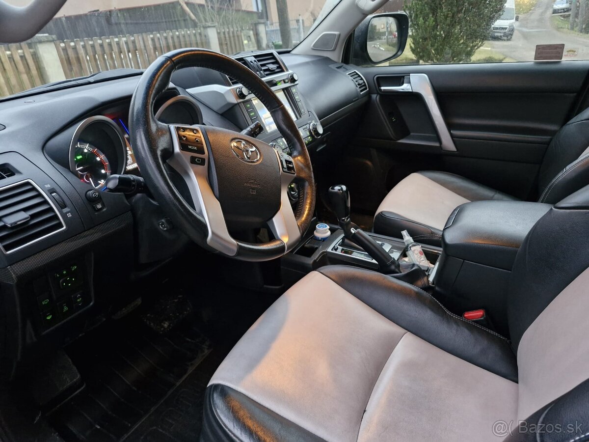 Predám TOYOTA LANDCRUISER - Kežmarok | Bazoš.sk