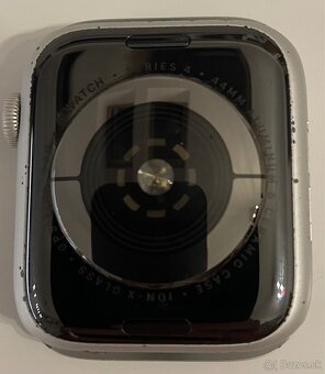 Apple Watch 4 (AW4) Aluminium 44mm - Košice | Bazoš.sk